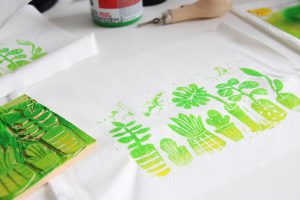 DIY: Soft Linoldruck, Pflanzenliebe und ein Täschchen für Krimskrams ...